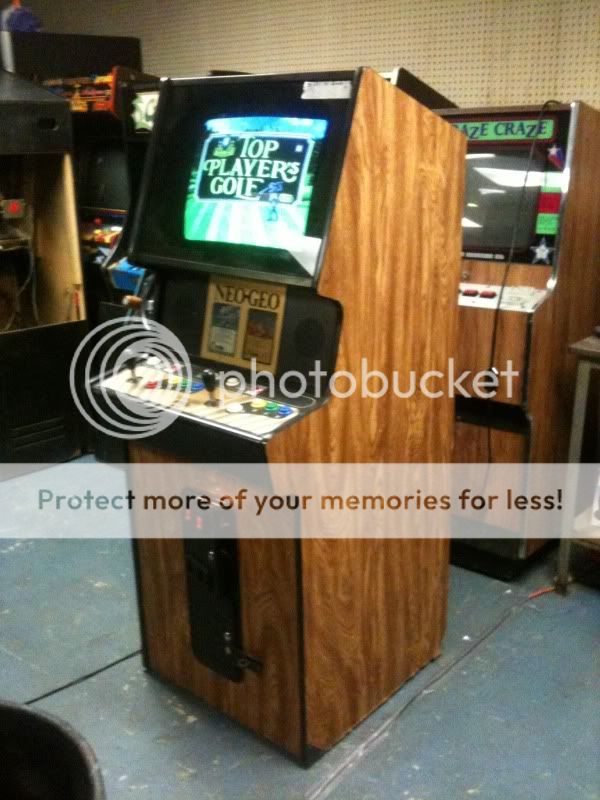 Neo Geo cabaret Gold Cab with 100-1 cart: East Iowa | Museum of the ...
