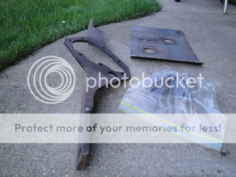 Toyota flatbelly dual transfer case crossmber with skidplate | Pirate 4x4